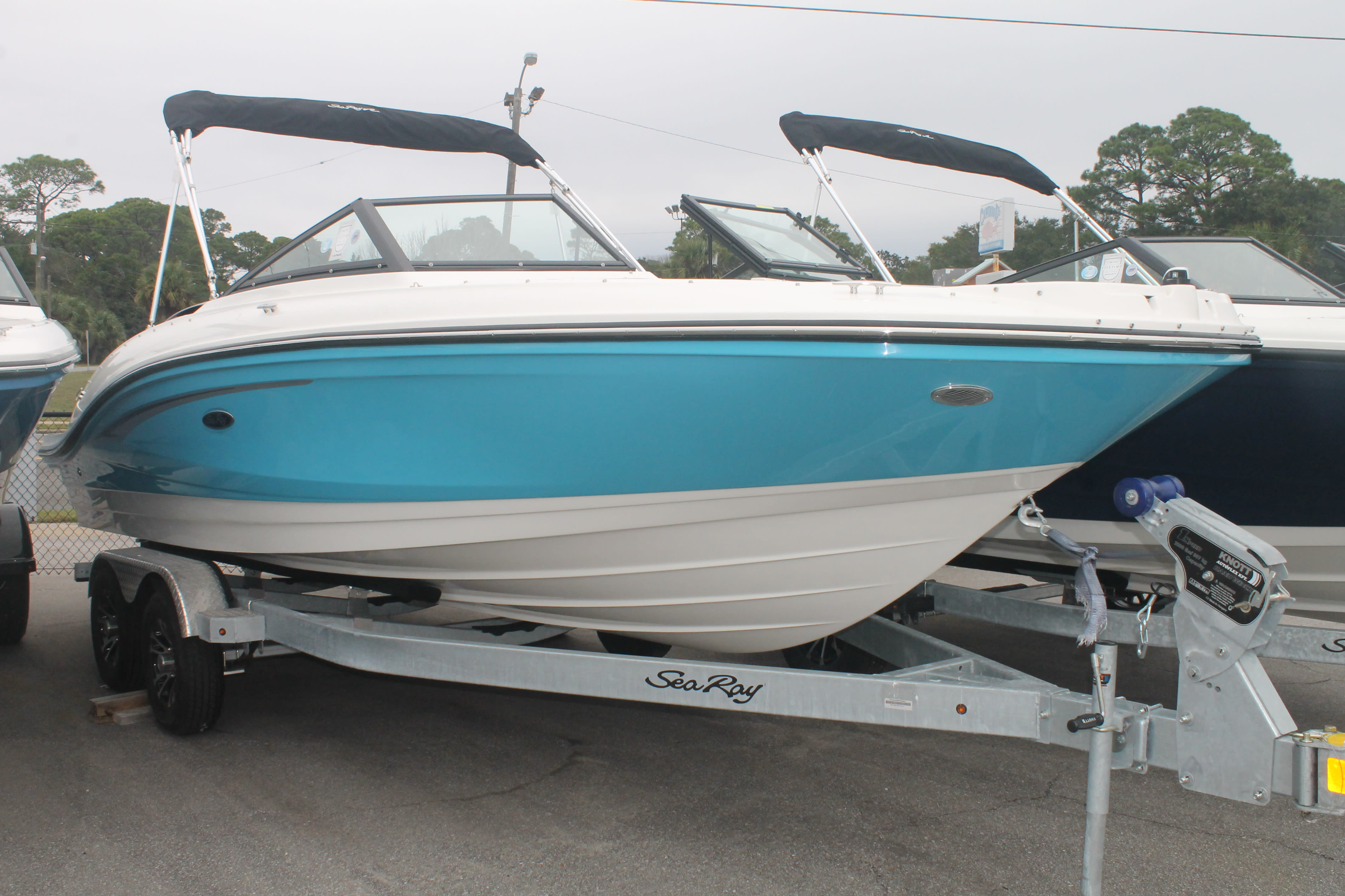 2023 Sea Ray SPX 210 OB MarineMax Ft. Walton Beach