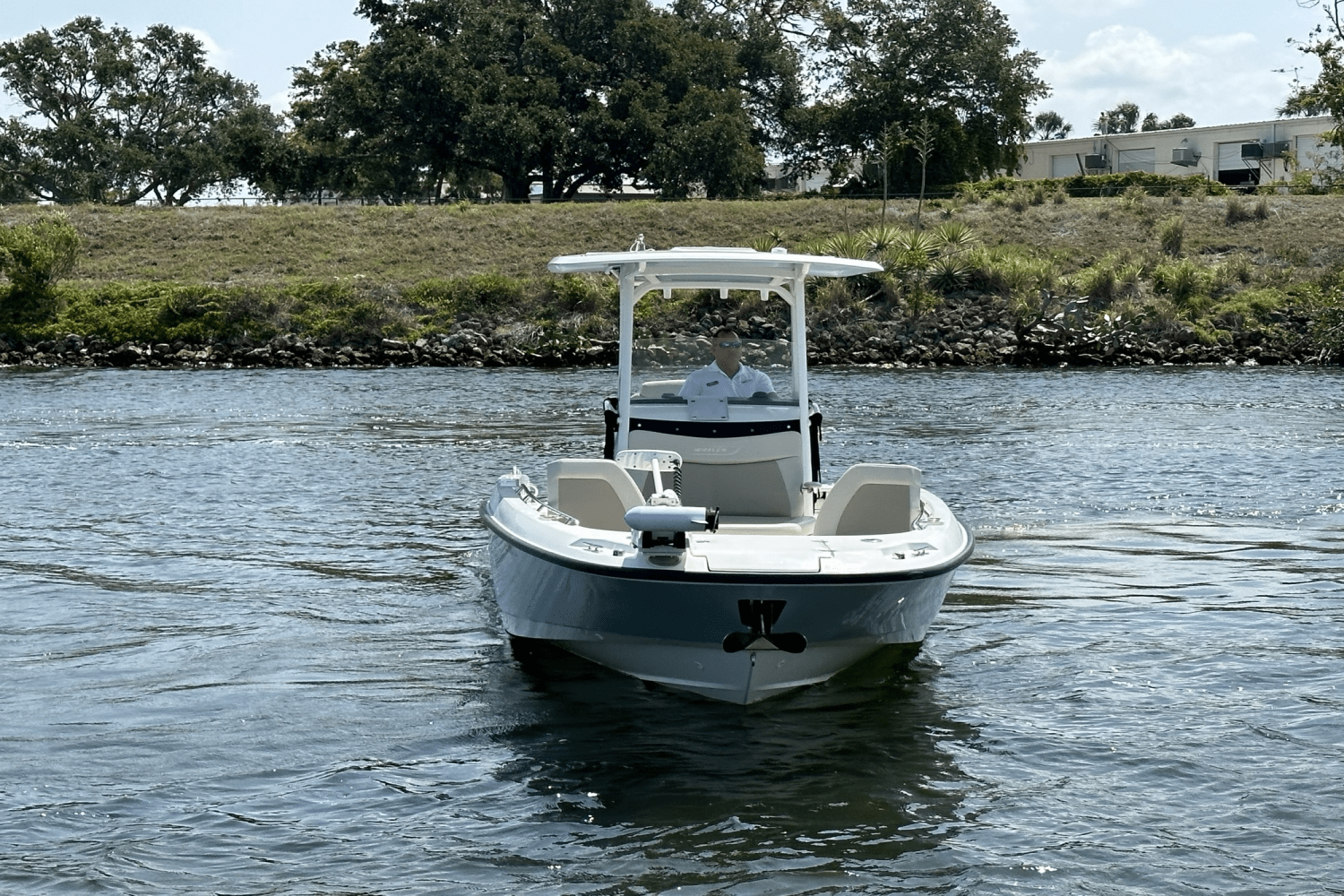 2020 Boston Whaler 270 Dauntless MarineMax Venice