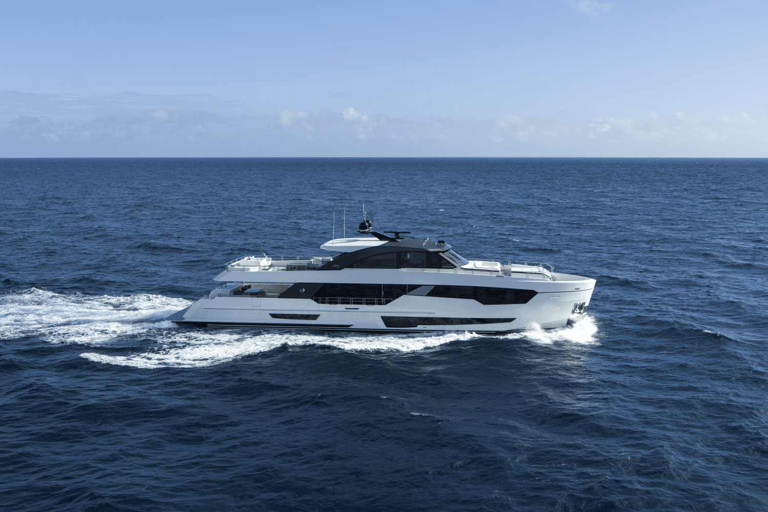 2022 Ocean Alexander 30R MarineMax Boston