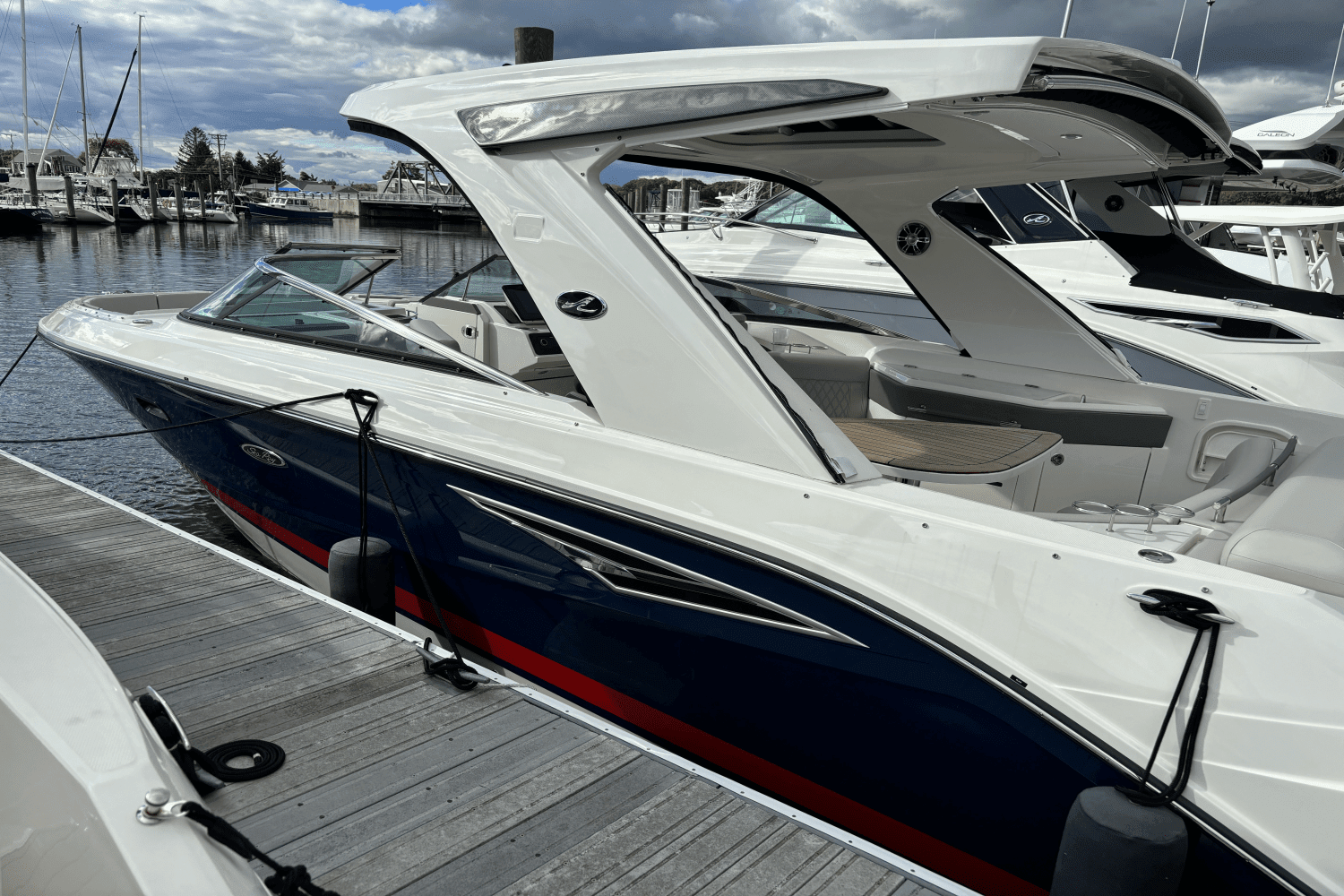 2022 Sea Ray 310 SLX MarineMax Westbrook